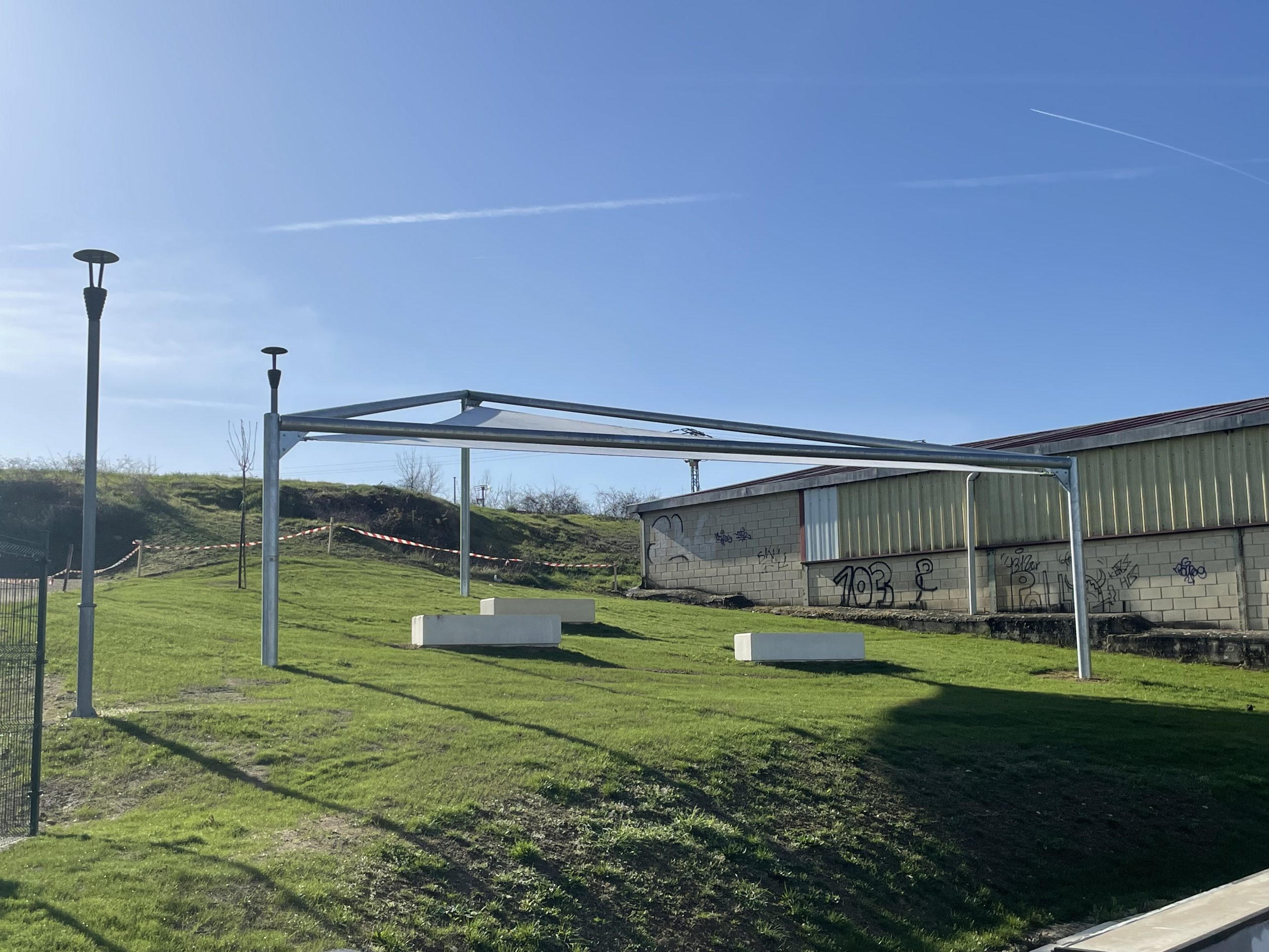 Plaza Cooperantes y Skatepark – Arquitectura Textil